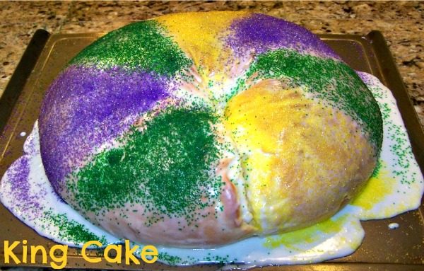 King Cake for Fat Tuesday - Clever Housewife