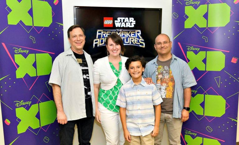 Disney XD's New LEGO Freemaker Adventures takes LEGOs Out Of The Box ...