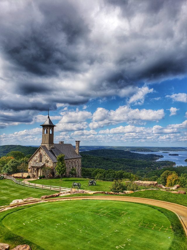 Best Branson Attractions - Clever Housewife